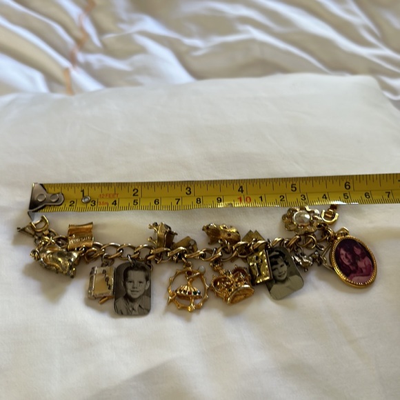 Monet | Jewelry | Vintage Monet 6 Charm Bracelet Loaded With Charms ...